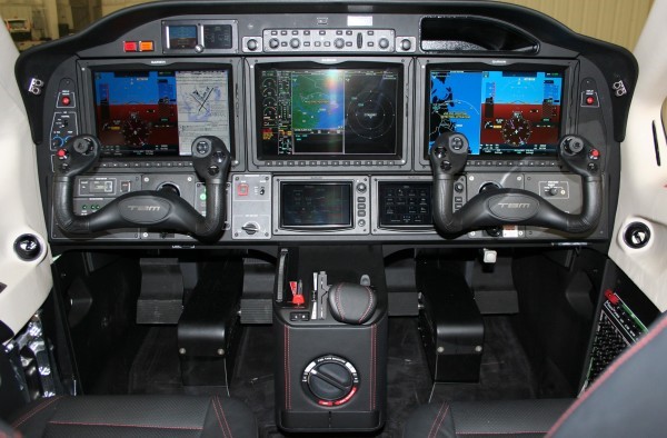 Fly Away in the World’s Fastest Single Engine Turboprop | Columbia ...